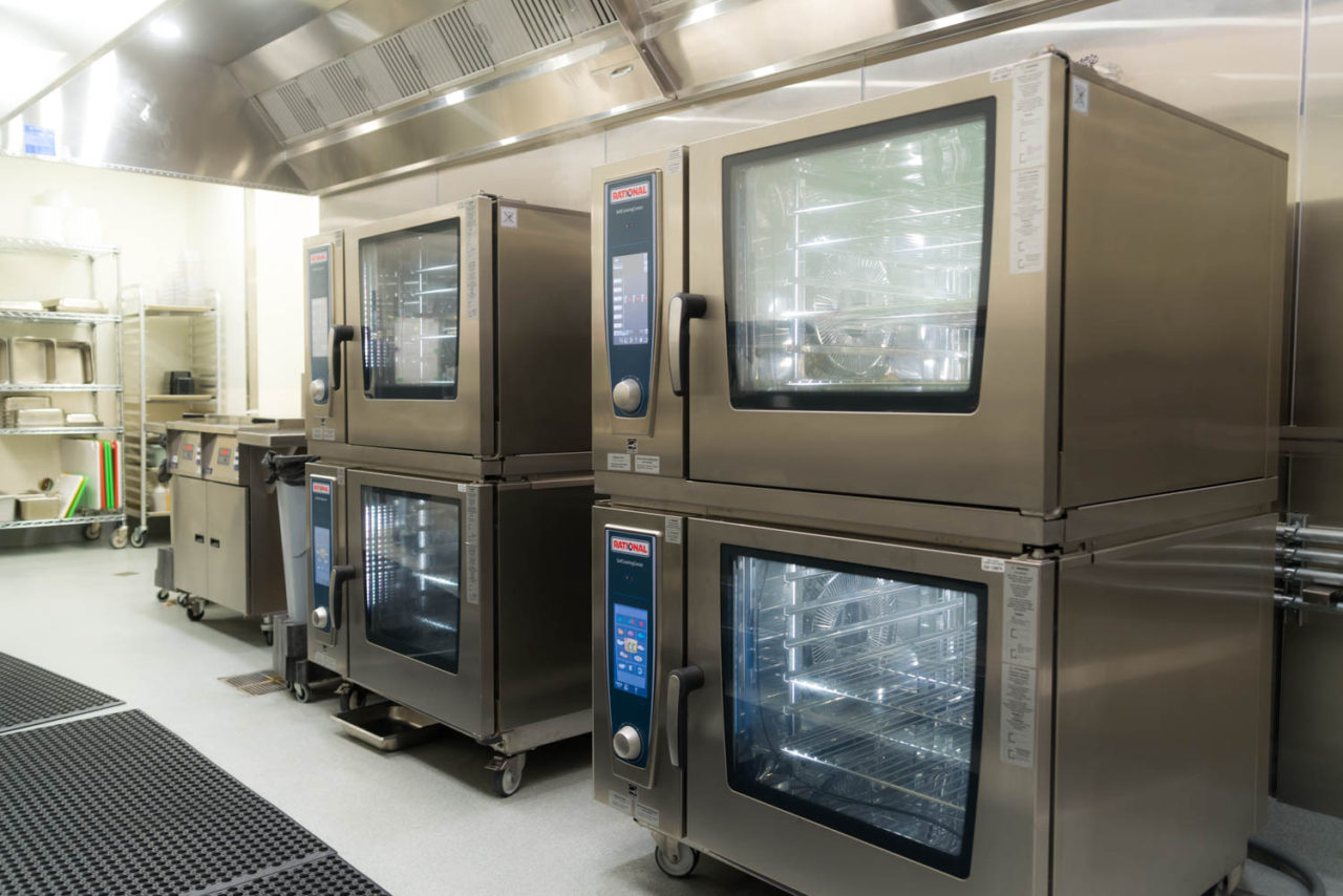 Healthcare / Hospital Cafeteria Design | Rapids Contract